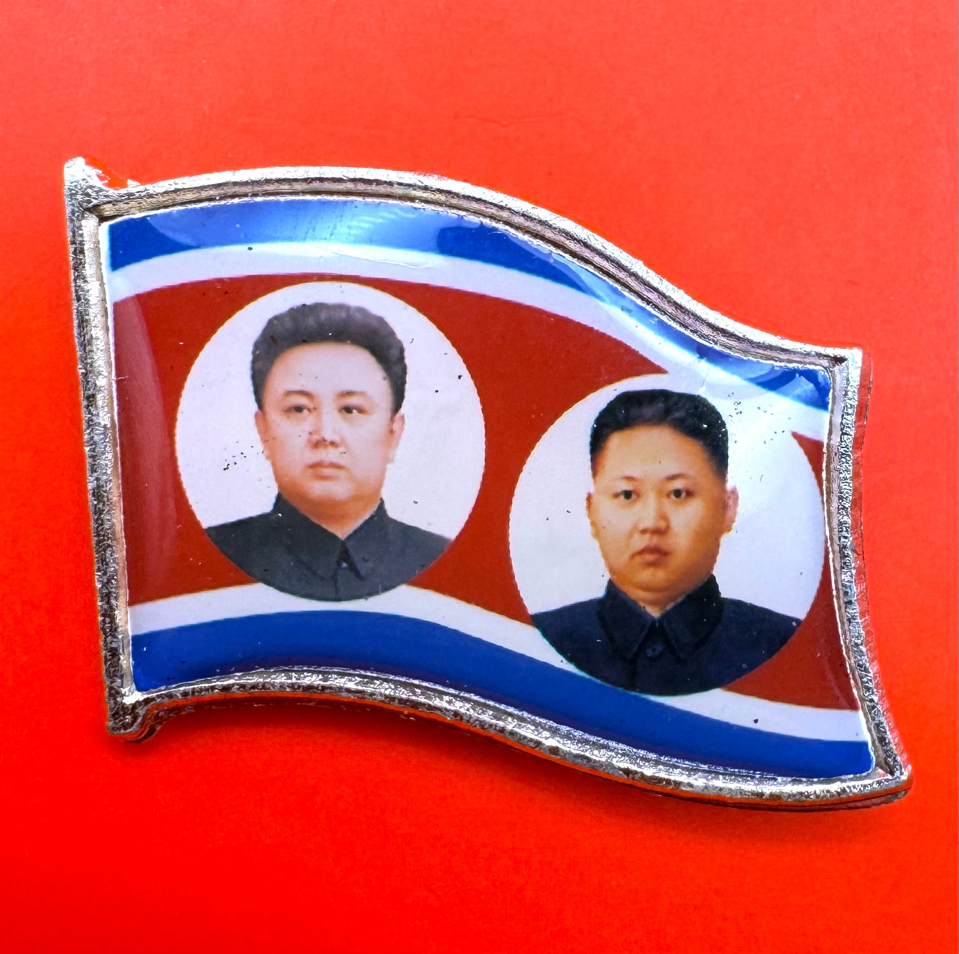 DPRK Kim Jong Un & Kim Jong Il Supreme Leaders Badge